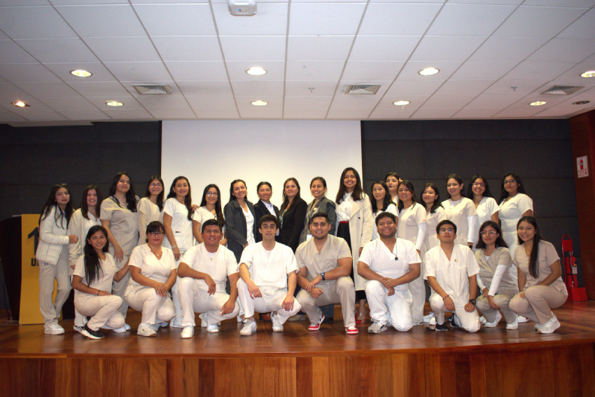 Reconocimiento a 125 estudiantes por realizar su internado en el ... Reconocimiento a 125 estudiantes por realizar su internado en el ...